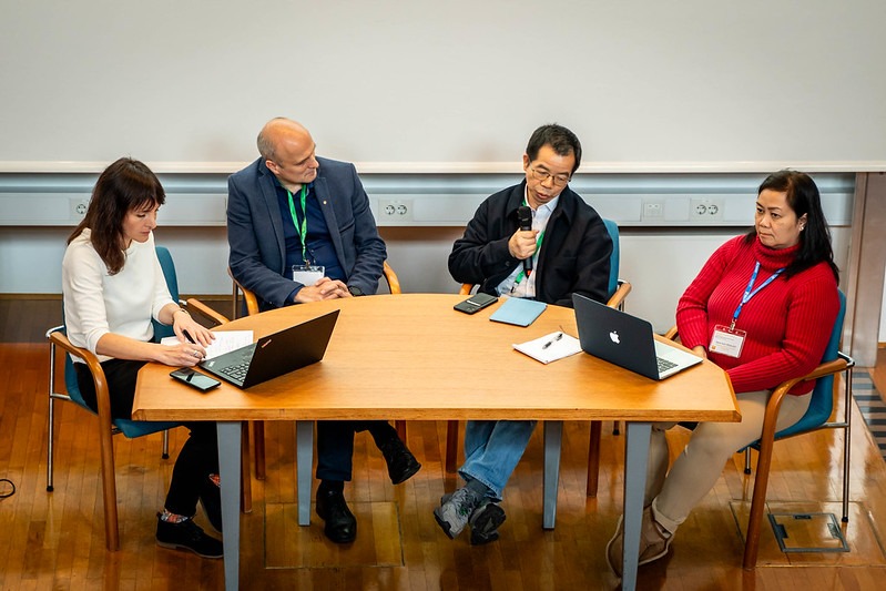 Teacher, Teacher Trainers & Academic Experts Meet to Build Capacity on ...